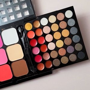 Every Color Imaginable | Makeup | Allinone 78 Color Makeup Palette ...